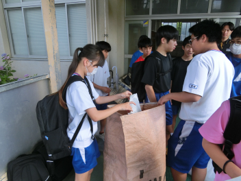 明日もやってるよ！！ | 6月 | 2026年 | 南部中学校 ブログ | 南部中学校 Blog